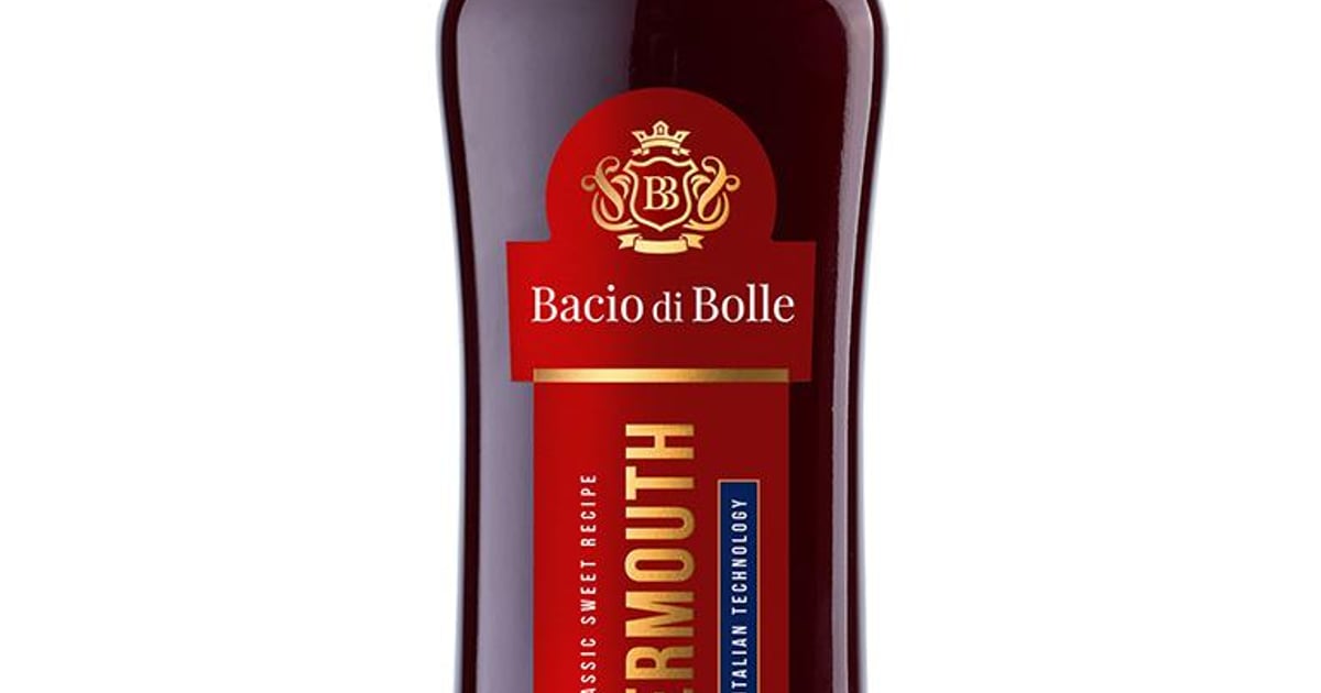 Bacio di Bolle Vermouth Cherry