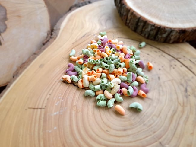 Rastaute Maramuresene Macaroane colorate